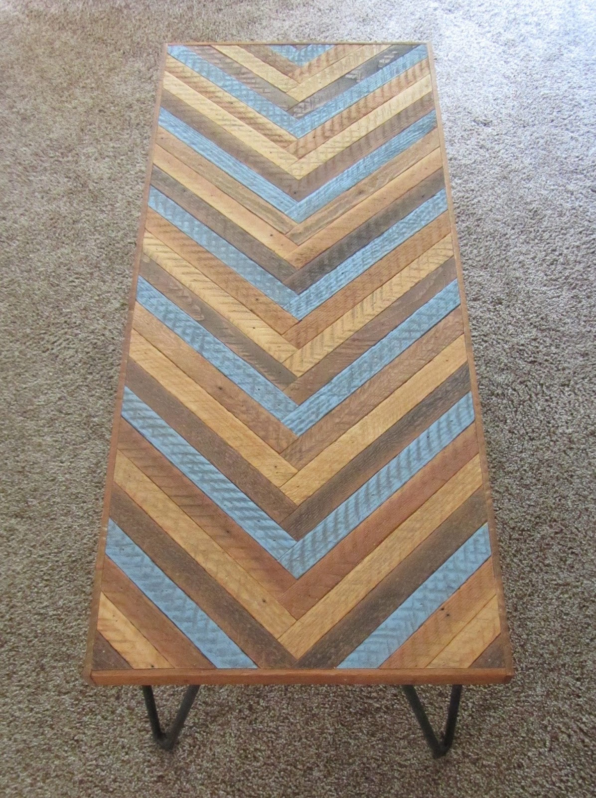 Remnant: Handmade: Chevron Reclaimed Wood Coffee Table