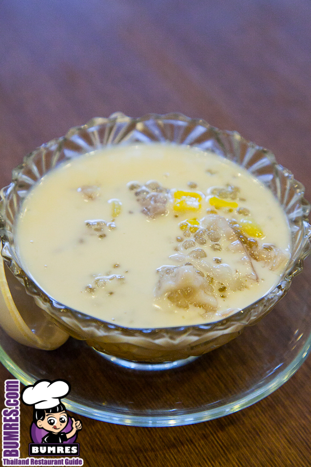 Restaurant Review - Bangkok (mostly) - All Around The World!: Soomboon ...