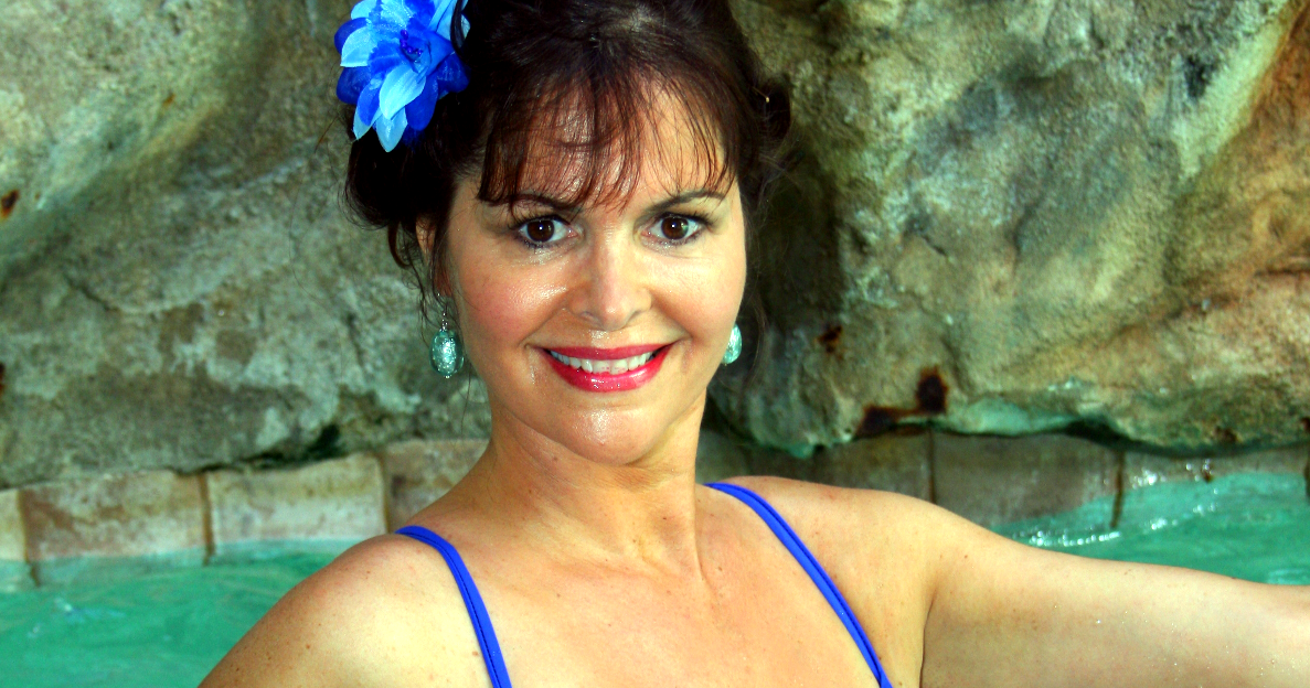 Suzanne Andrews's Instagram, Twitter & Facebook on IDCrawl