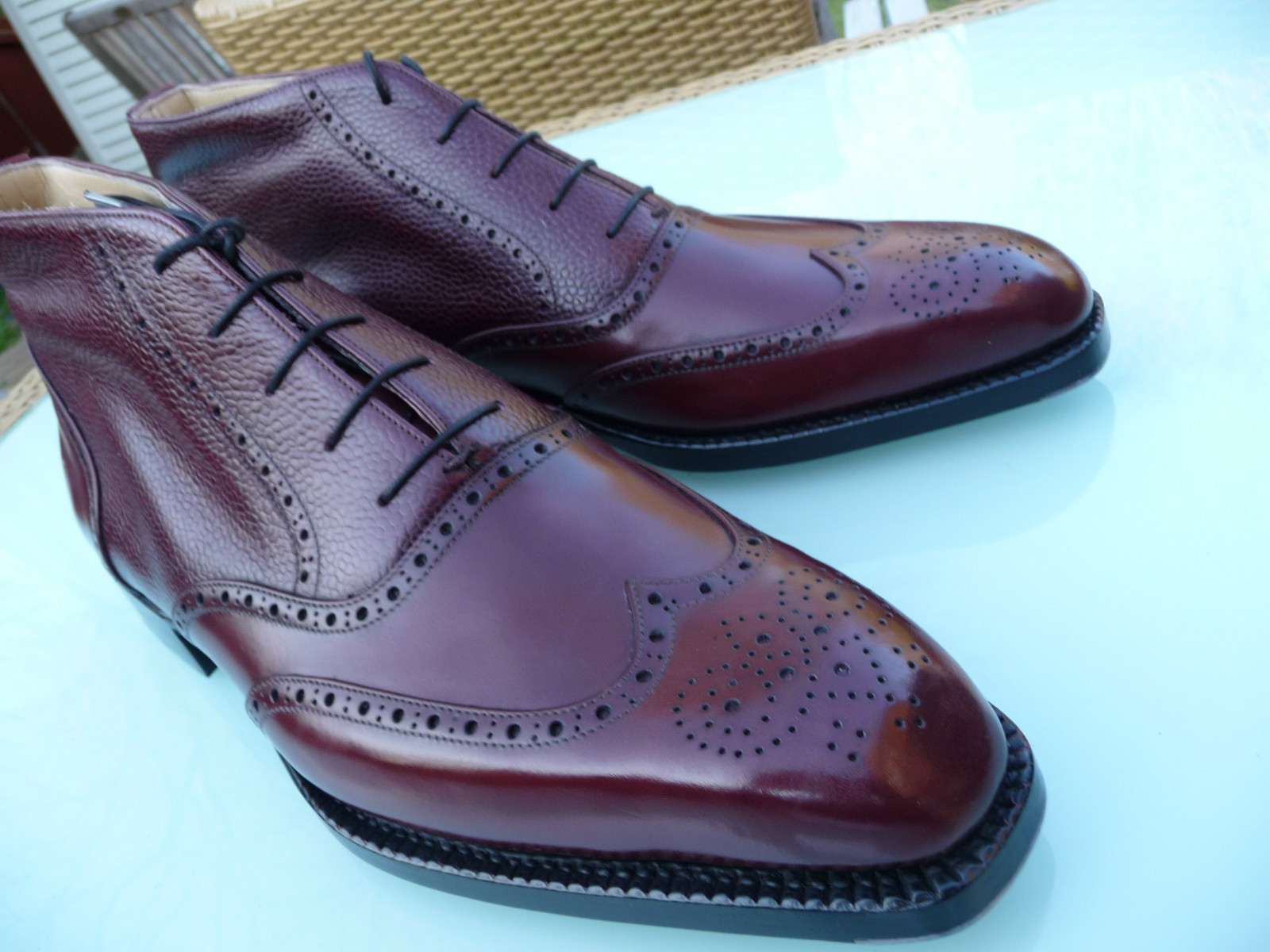 The Shoe AristoCat: Vass the shoe master from Budapest