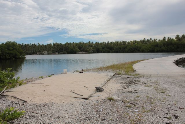 Vive La Vida--Tuvalu Happy Kitchen: North Island Round Trip--Niutao (27 ...
