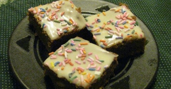 Frugal, Fast, and Fun: Pinto Bean Cake--Just had to try it!