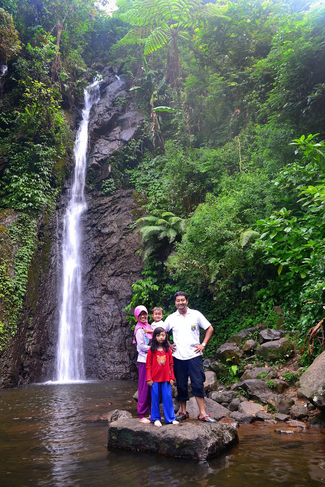 Family Adventure: curug 7 cilember camping ground, 11-12 okt 2013