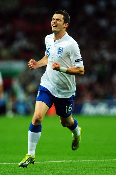 Sports Stars: Adam Johnson Profile And Pictures, Wallpapers