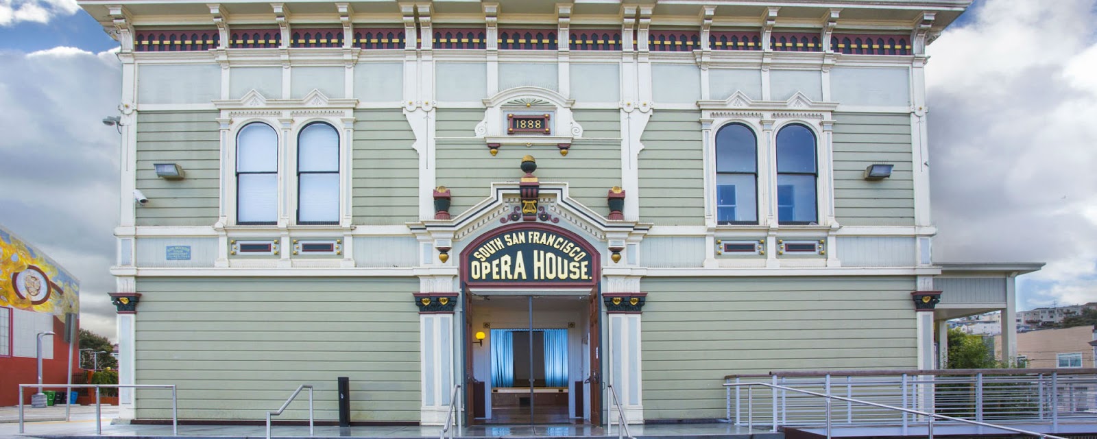San Francisco Theatres: The Bayview Opera House