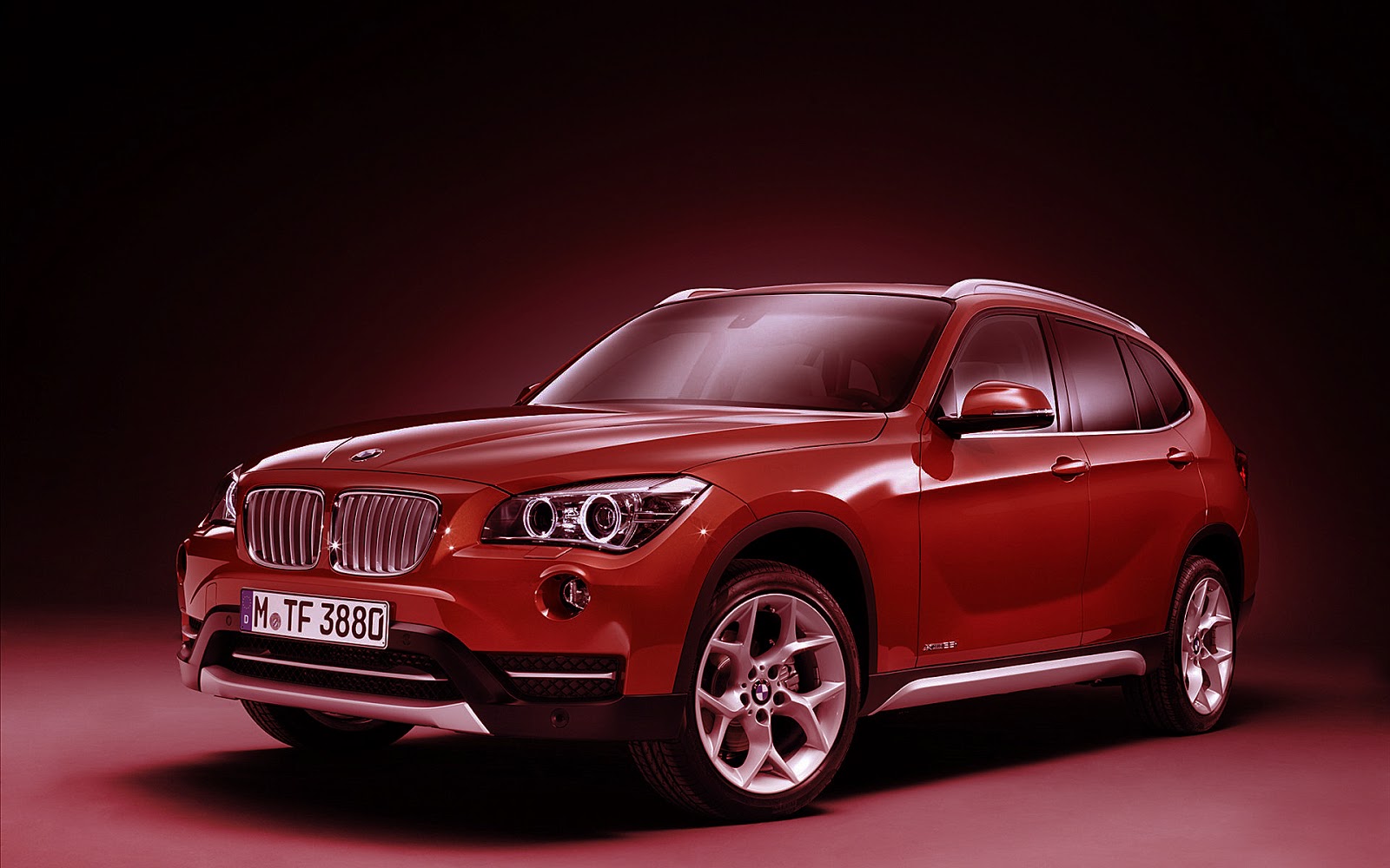BMW WALLPAPER HD 2013: BMW X1 SERIES GALLERY & TIP'S FOR CLEANING YOUR CAR