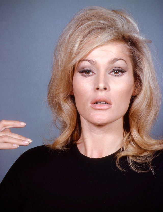 Classic Bombshell of Switzerland: 50 Gorgeous Photos of Ursula Andress ...