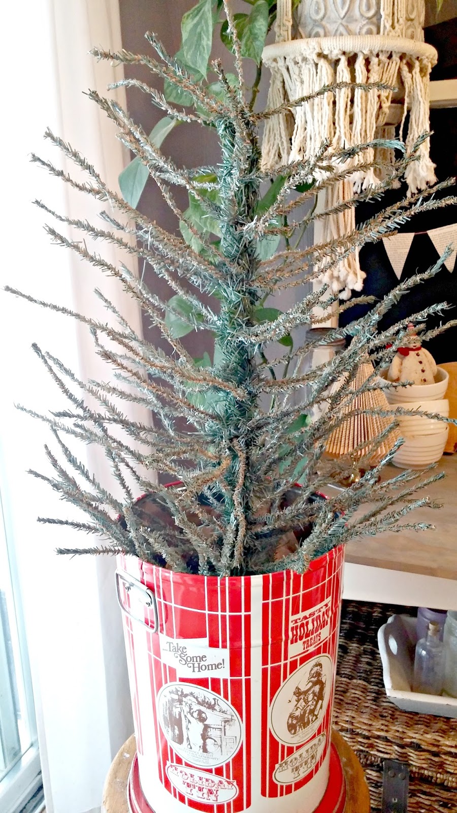Christmas Decorating - A Deconstructed Christmas Tree - Little Vintage ...