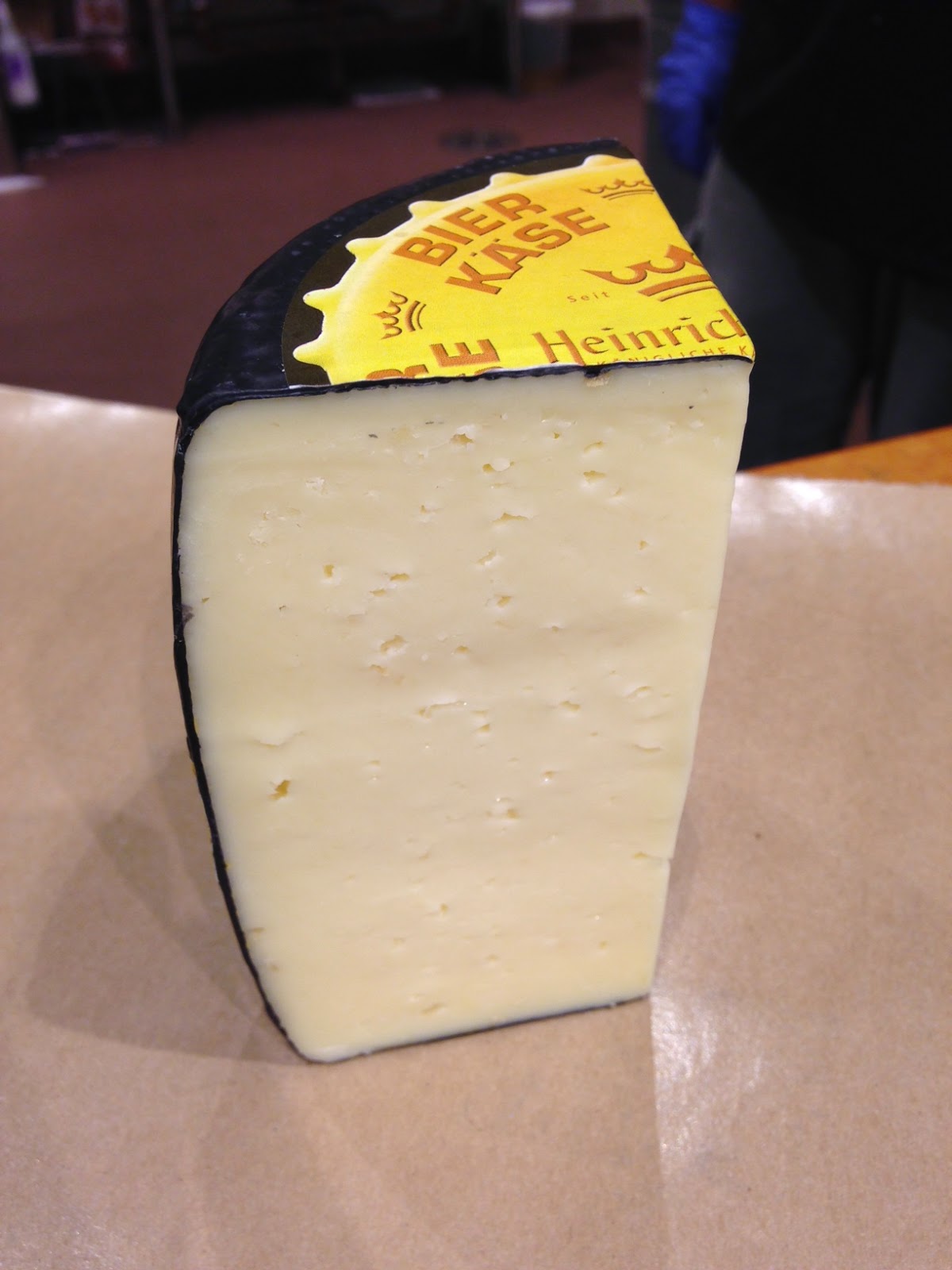 Shootin' the Bries: Heinrichsthaler Bierkäse