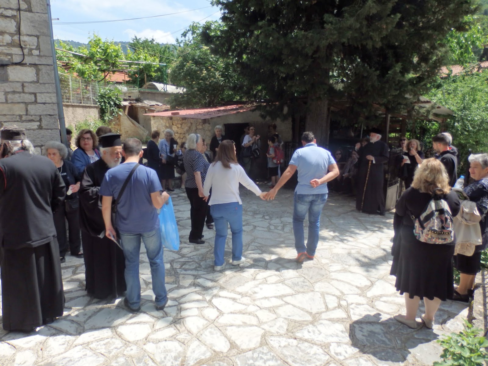 Μένουμε...Δελβινάκι 2