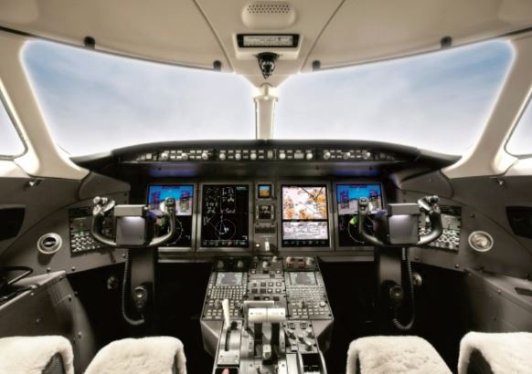 Bombardier Challenger 350 Specs, Interior, Cockpit, and Price ...