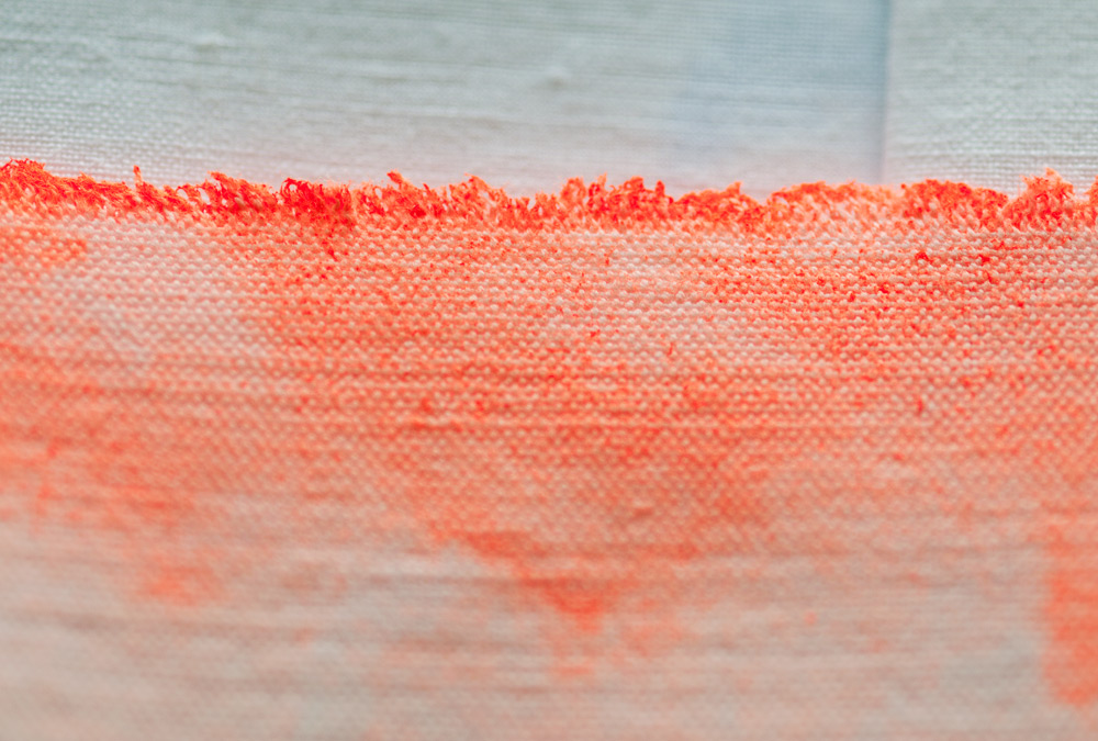 Illustratorin: dyeing fabric / Stoff färben