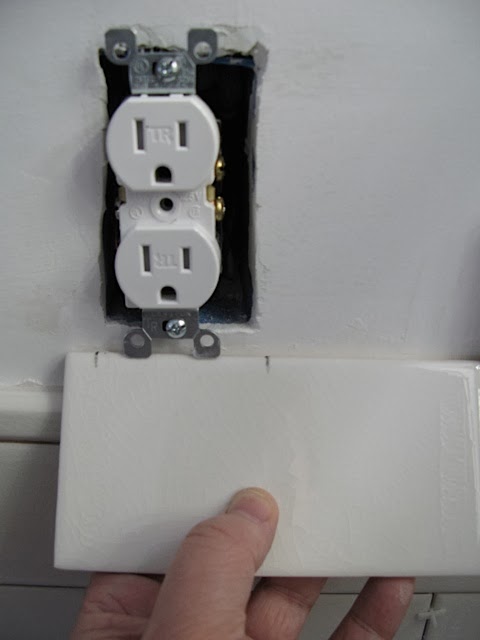 An Urban Cottage: Tiling