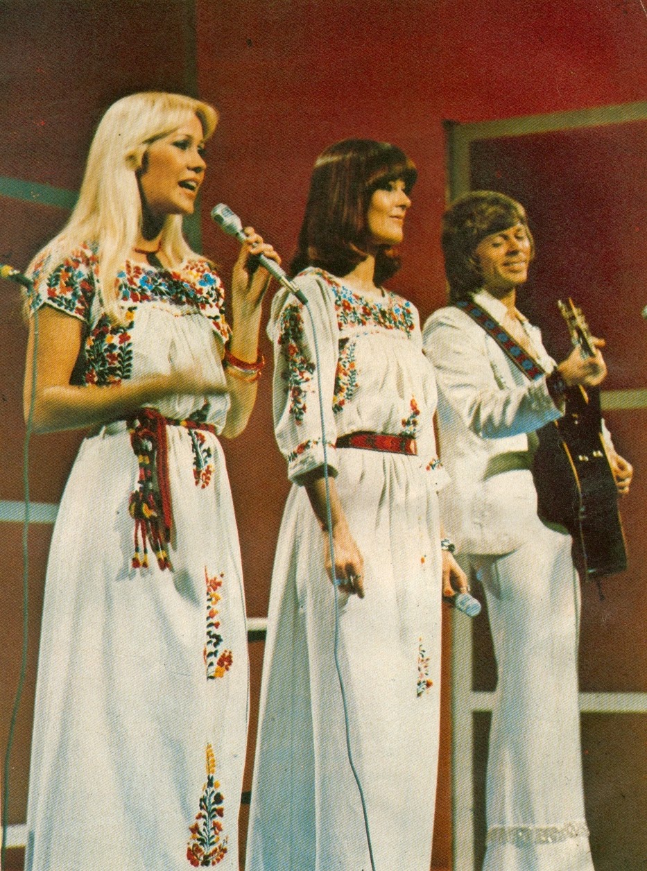 ABBAFanatic: New ABBA Collection Item - Fernando Dress
