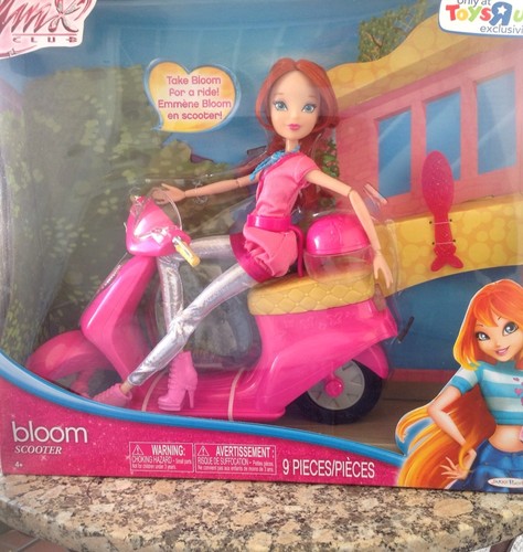 Winx Club Photos: Winx Club 4 - Bloom Scooter