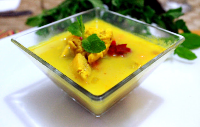 El capricho saludable: Curry amarillo con pollo - Crema di curry con ...