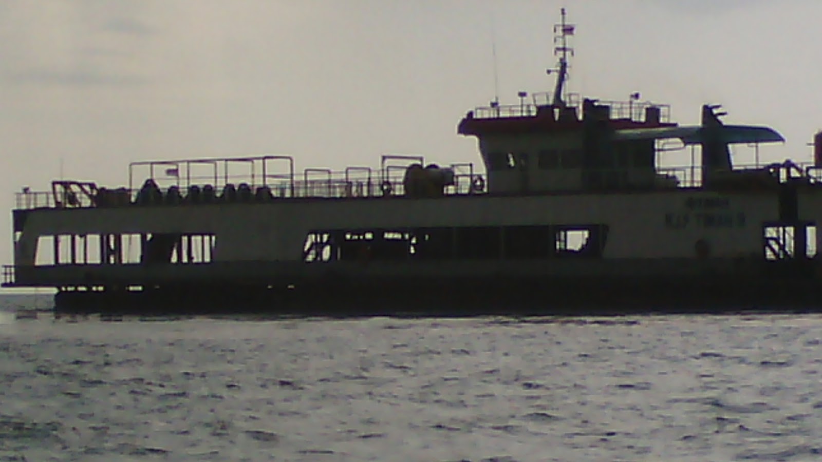 Dunia Pertambangan: Proses Penggalian Timah Menggunakan Kapal Isap Produksi