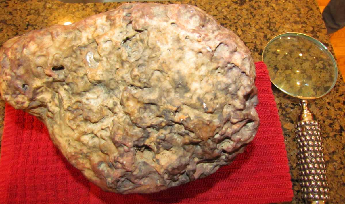 The Agatelady: Adventures and Events: How to Identify a Meteorite