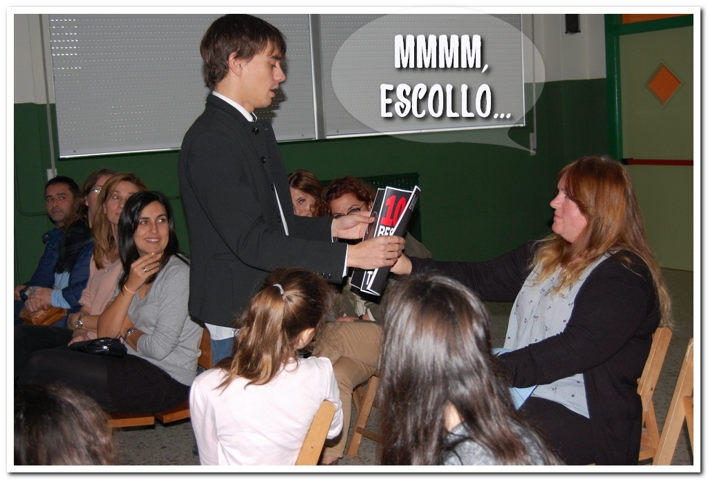 BIBLIOTECA XOÁN FARIAS A biblioteca do CEIP de PAZOS: MAXIA CON PEDRO ...