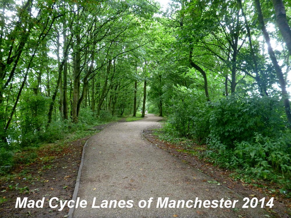 Mad Cycle Lanes of Manchester: Tyldesley Loopline 1 - Monton to Roe Green