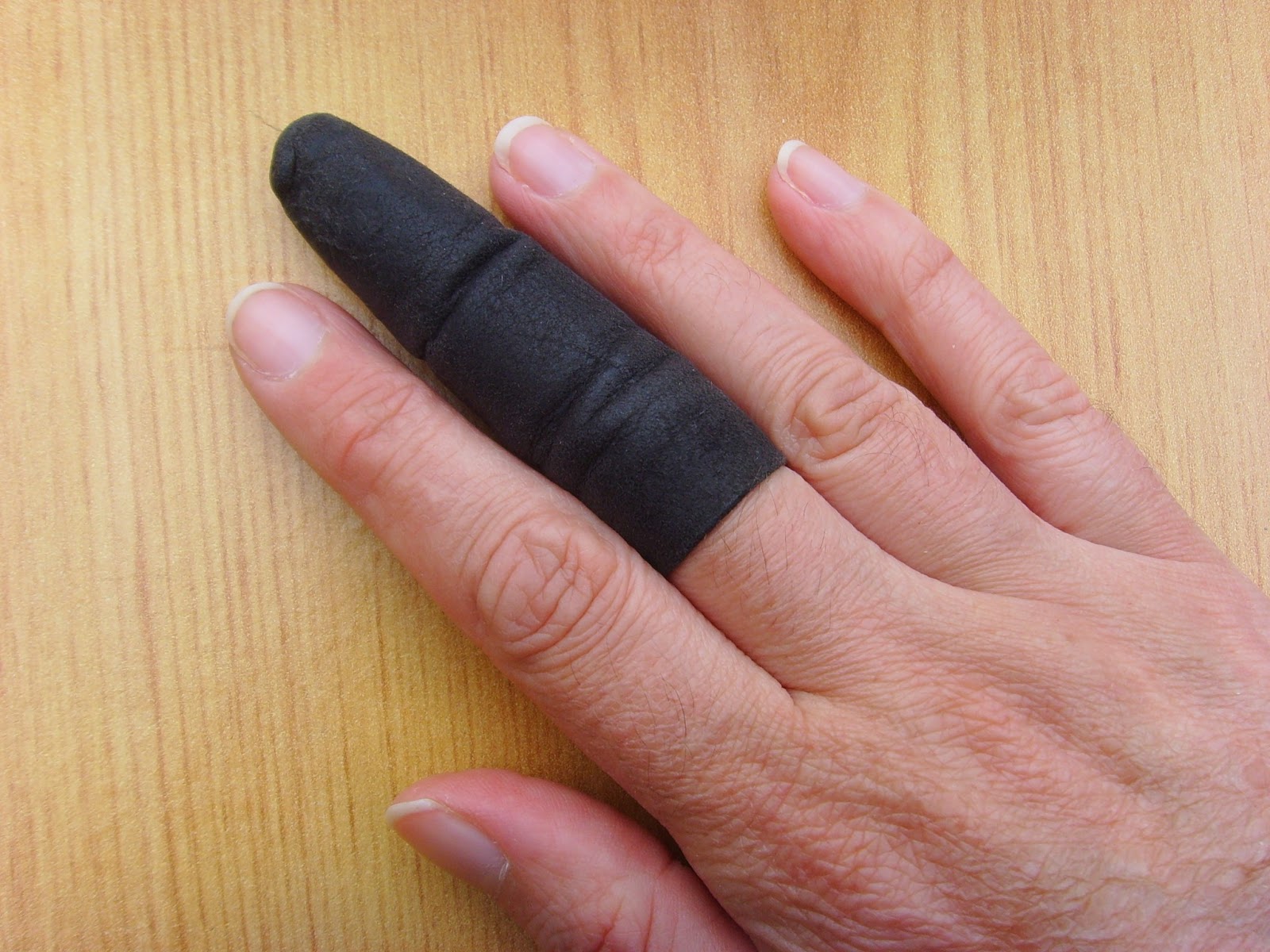 How to make a leather thimble