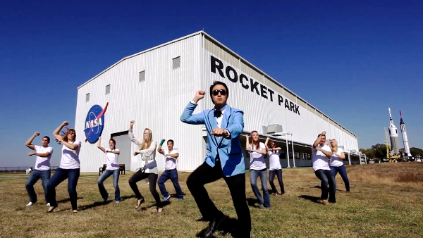 NASA Johnson Style ~ Es un Informe