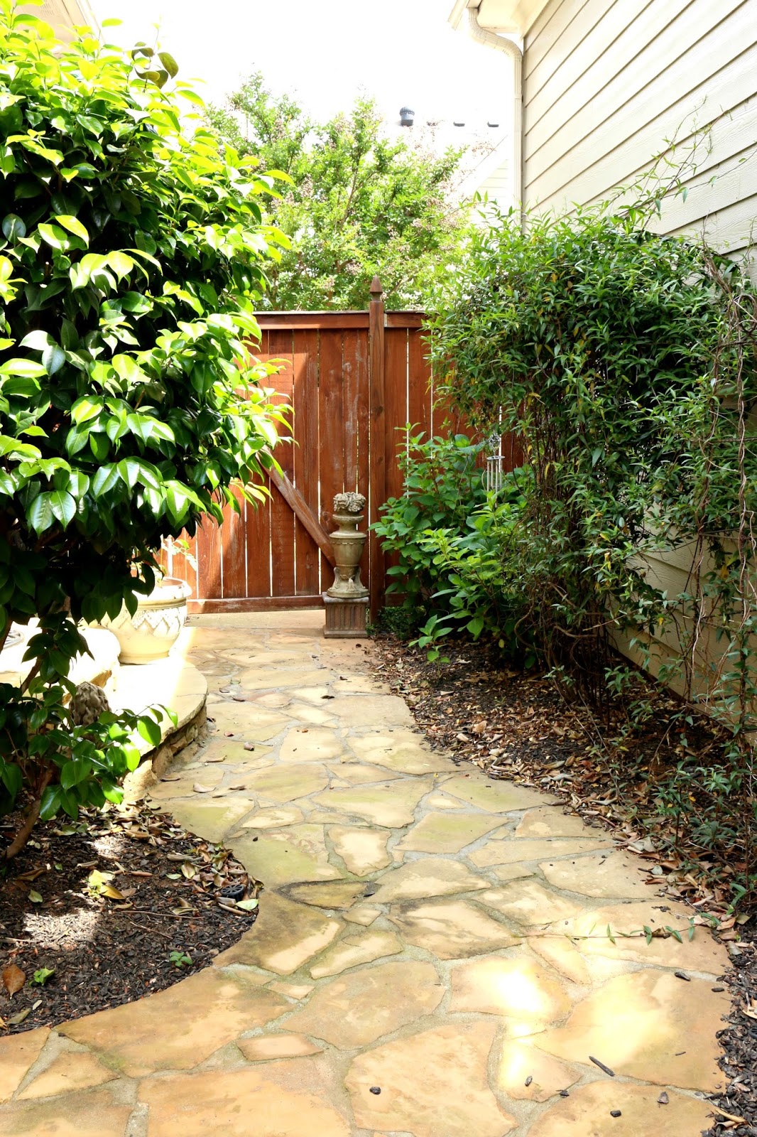 HomeMadeville: Your Place for HomeMade Inspiration: Make Your Patio Pop ...