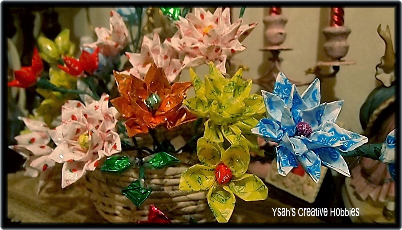 CREATE A HOBBY : Flowers Made of Candy Wrapper