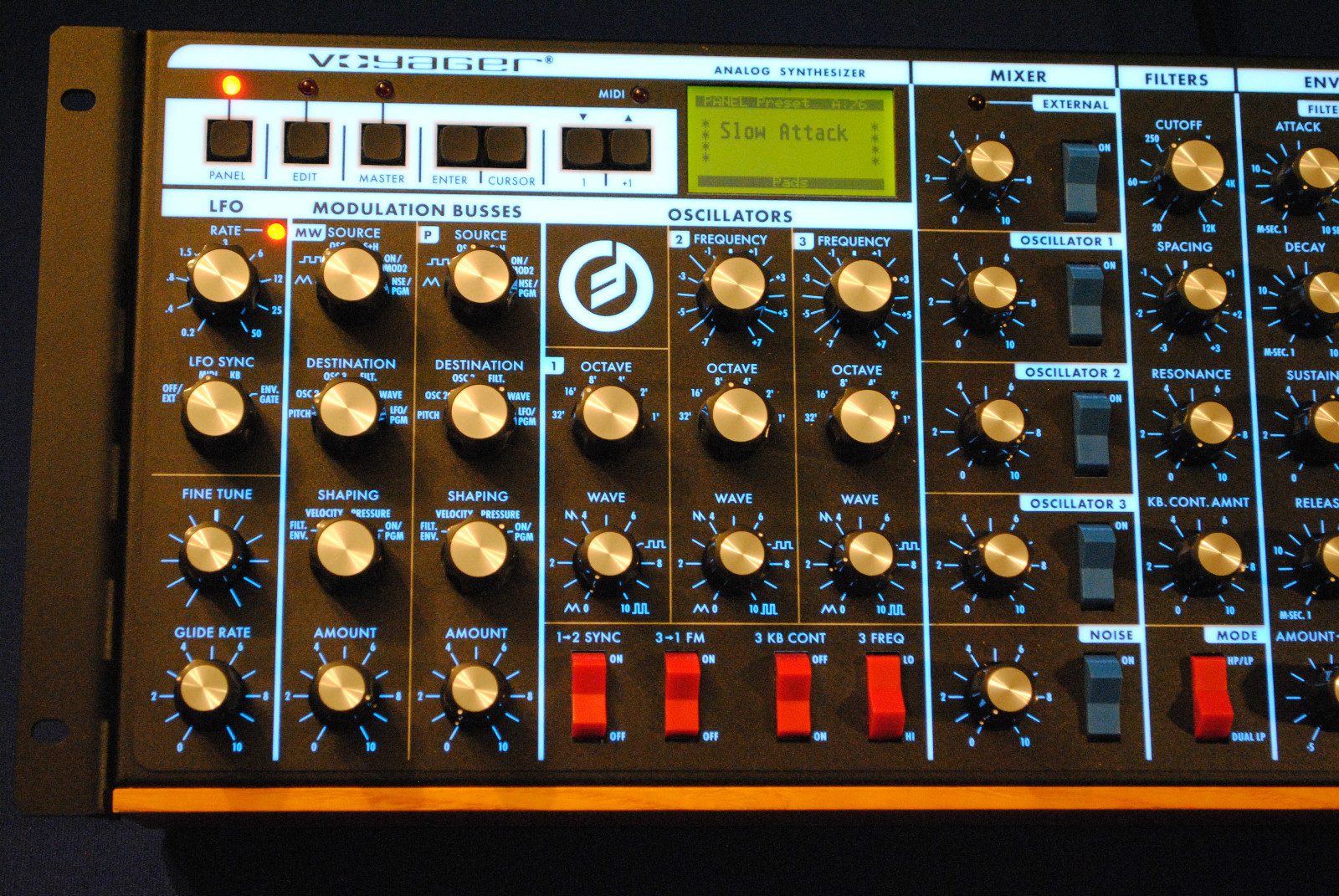 MATRIXSYNTH: Moog Minimoog Voyager RME SN PM1311