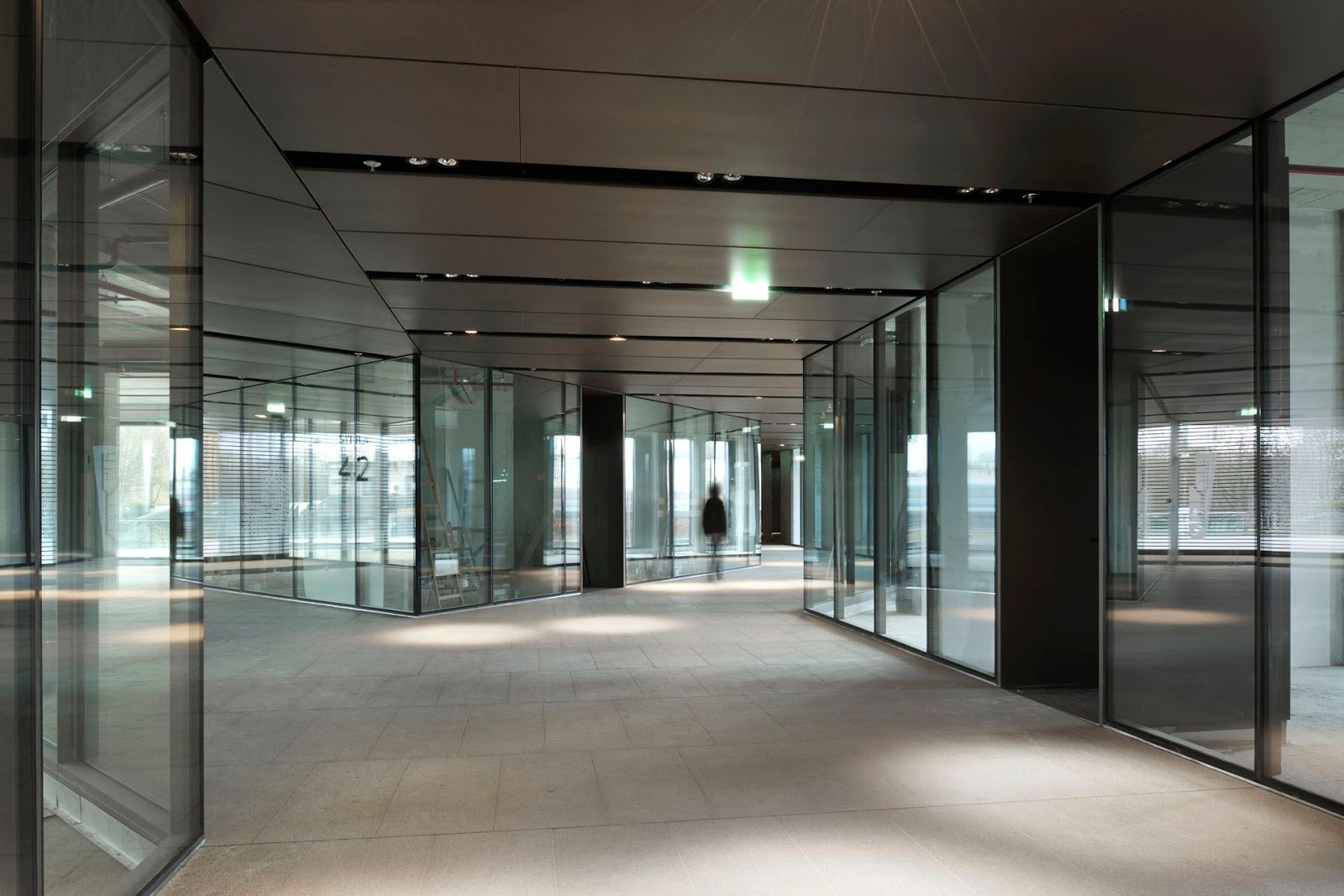 a f a s i a: Bevk Perovic