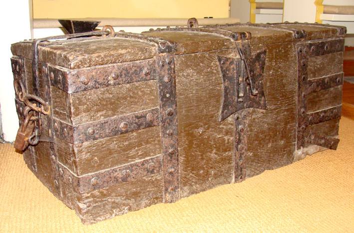 St. Thomas guild - medieval woodworking, furniture and other crafts ...