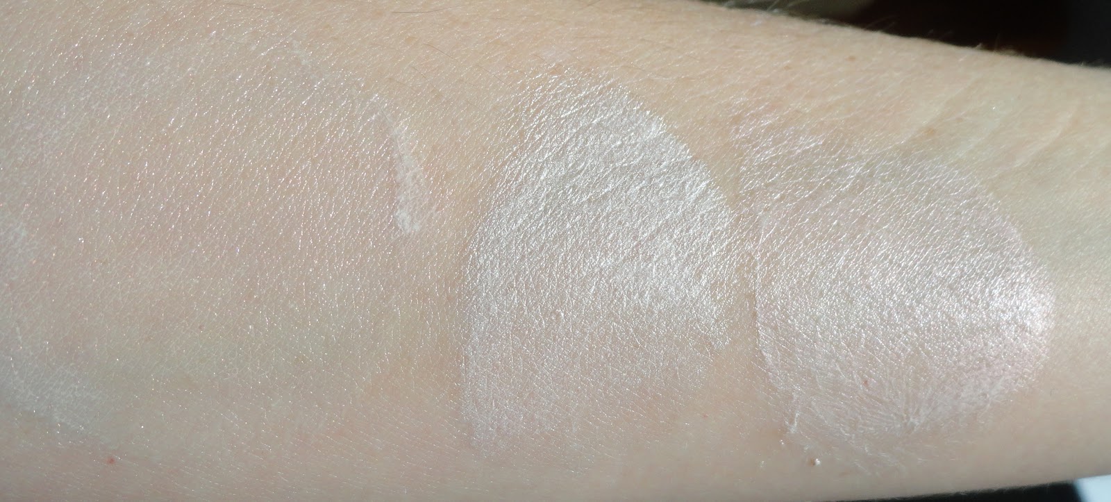 Savvy Beauty: A Comparison: Illuminating Primers