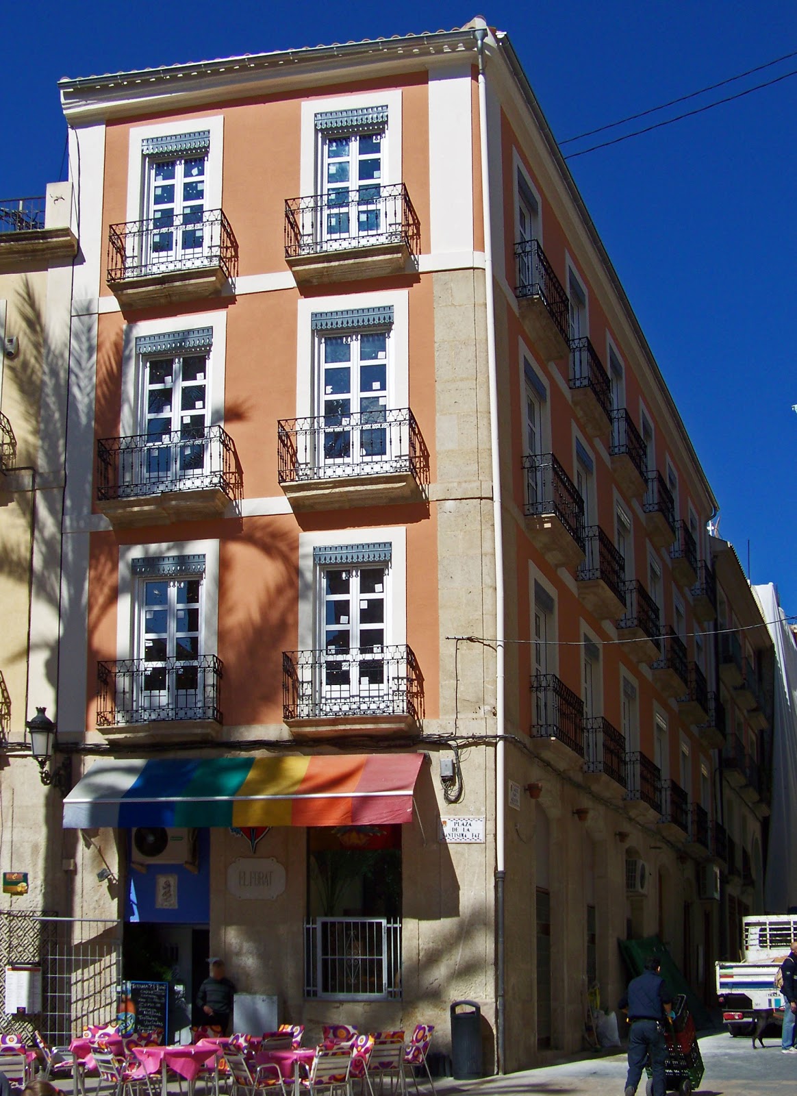 Alacantí de profit: COMO NUEVA (6) LA CASA DEL FORAT