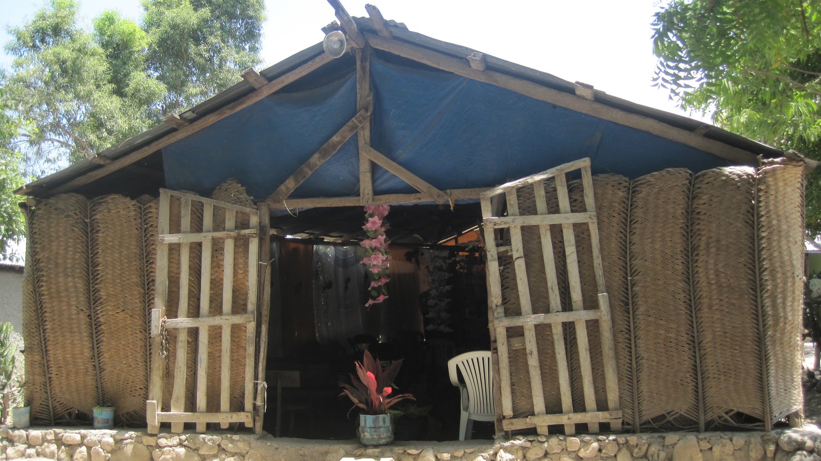 Corail, Arcahaie, Haiti 2012: Akeyi