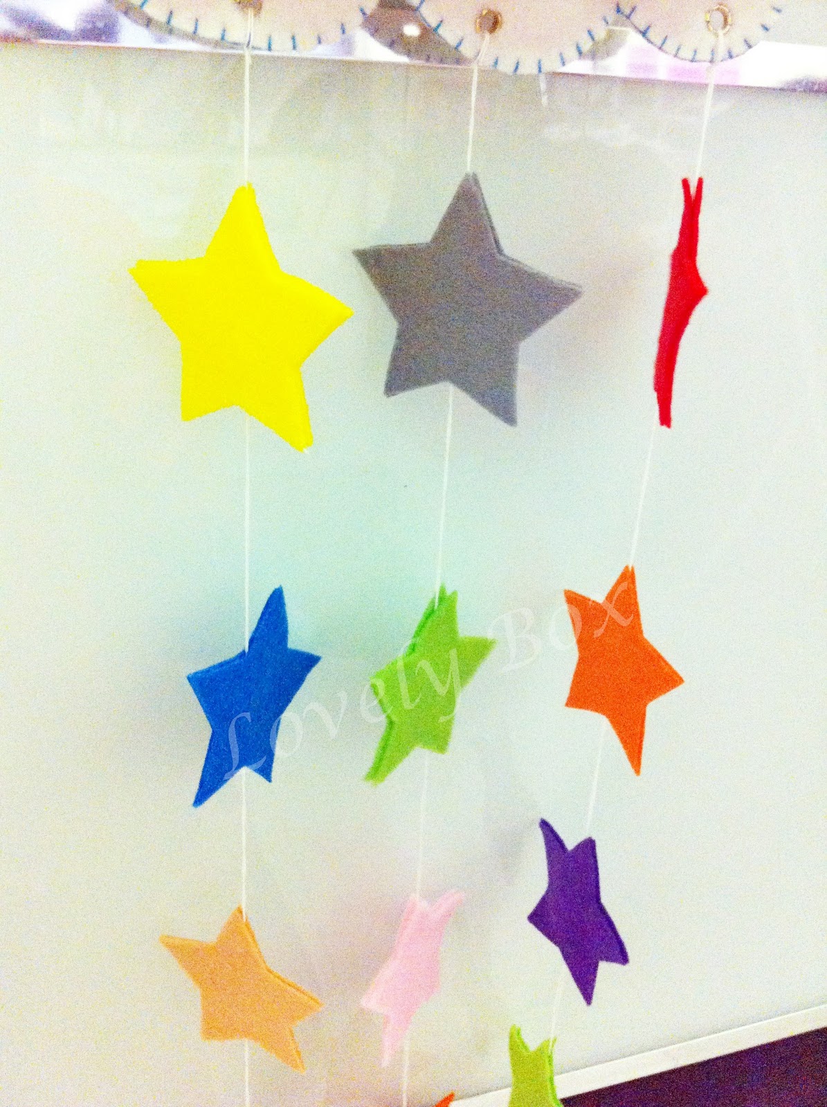 Lovely Box diy: Hanging Mobile