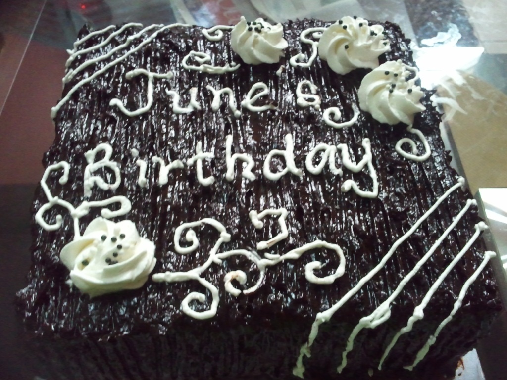 Ovenz Corner: Birthday Cake April ~ June