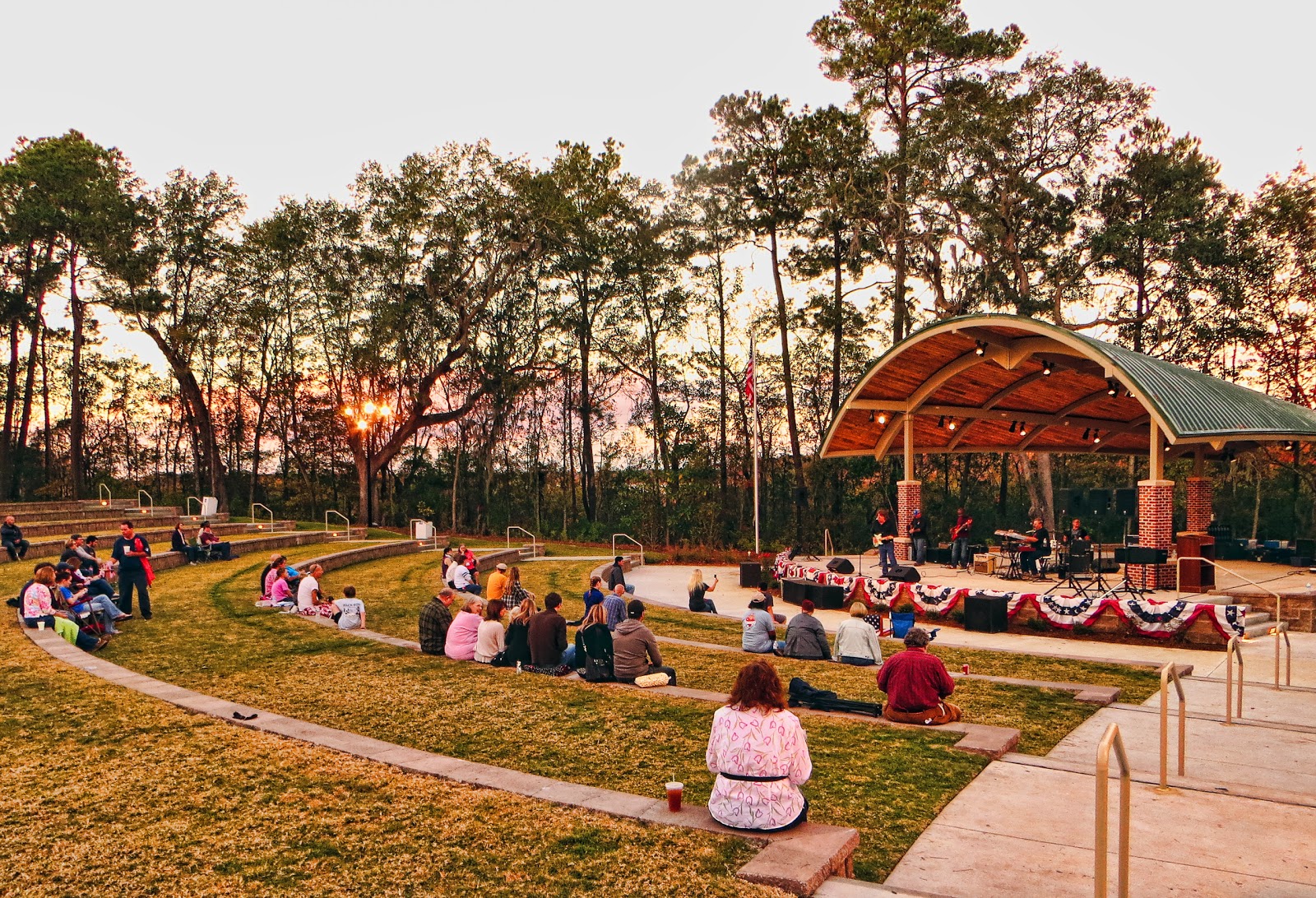 chuckography: Music In The Hanahan Park