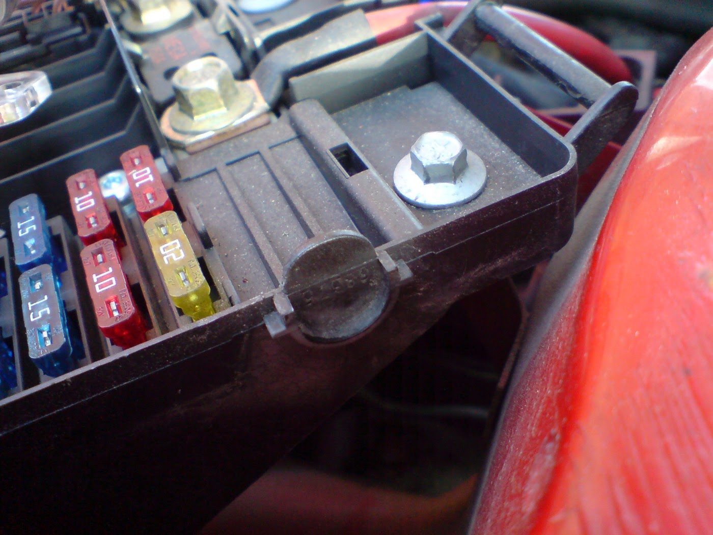 Vibe Subwoofer and Amp Box Fitted | MG Rover 25 Build Blog