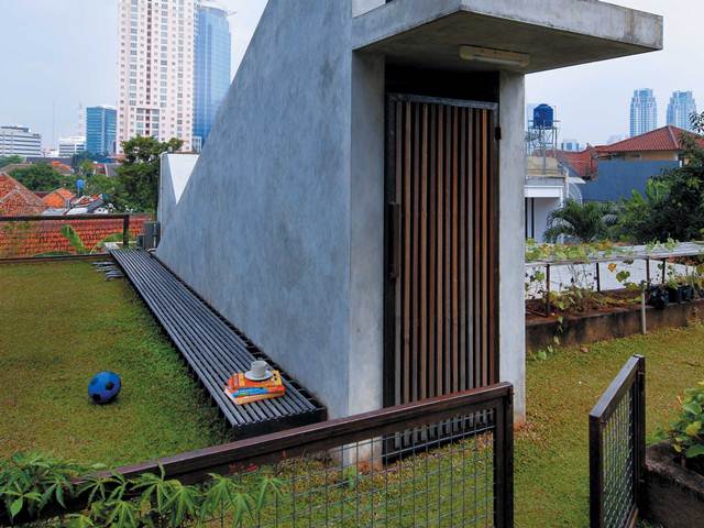 12 Taman Roof Garden di Atap Rumah Yang Inspiratif