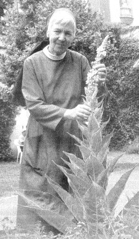 Monastery Garments: Nuns Monastic Habits