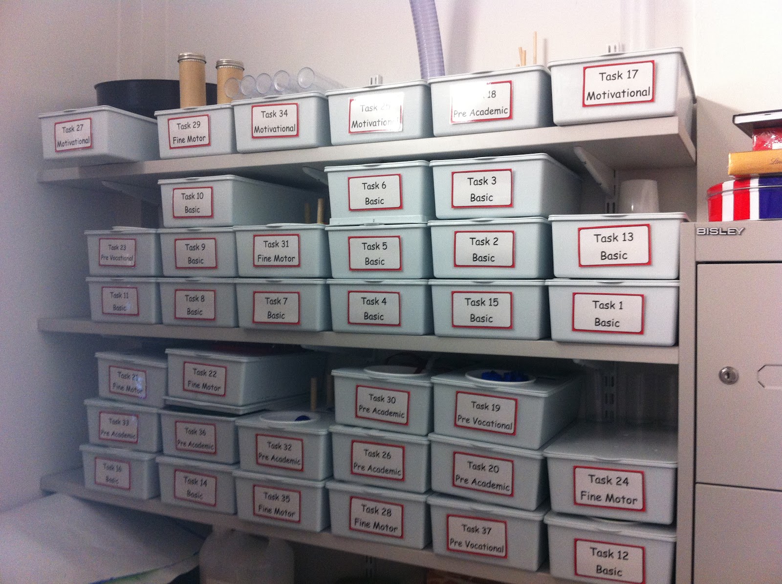 Learning to TEACCH: Shoebox tasks