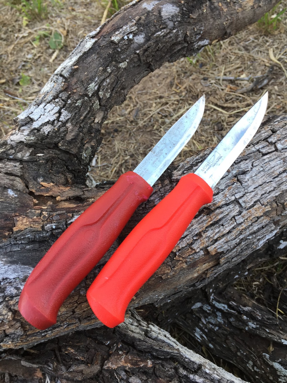 Woods Roamer: MORA 511 HANDLE MODS