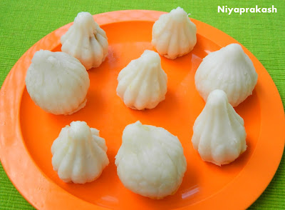 Niya's World: How to prepare Modak using Modak Mould?