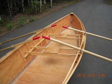 Oar lock placement on lumberyard skiff