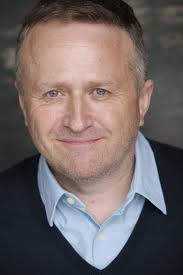 Who is that actor, actress in that TV commercial?: Capital One "Vikings ...