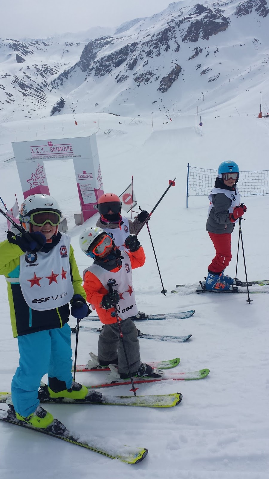 Glisse avec plaisir: 3/3 Milo, Laurence, Hugo & Moritz