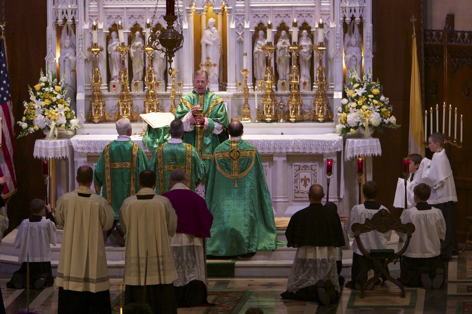 Te Deum laudamus!: Photos: Solemn High Pontifical Mass with Bishop ...