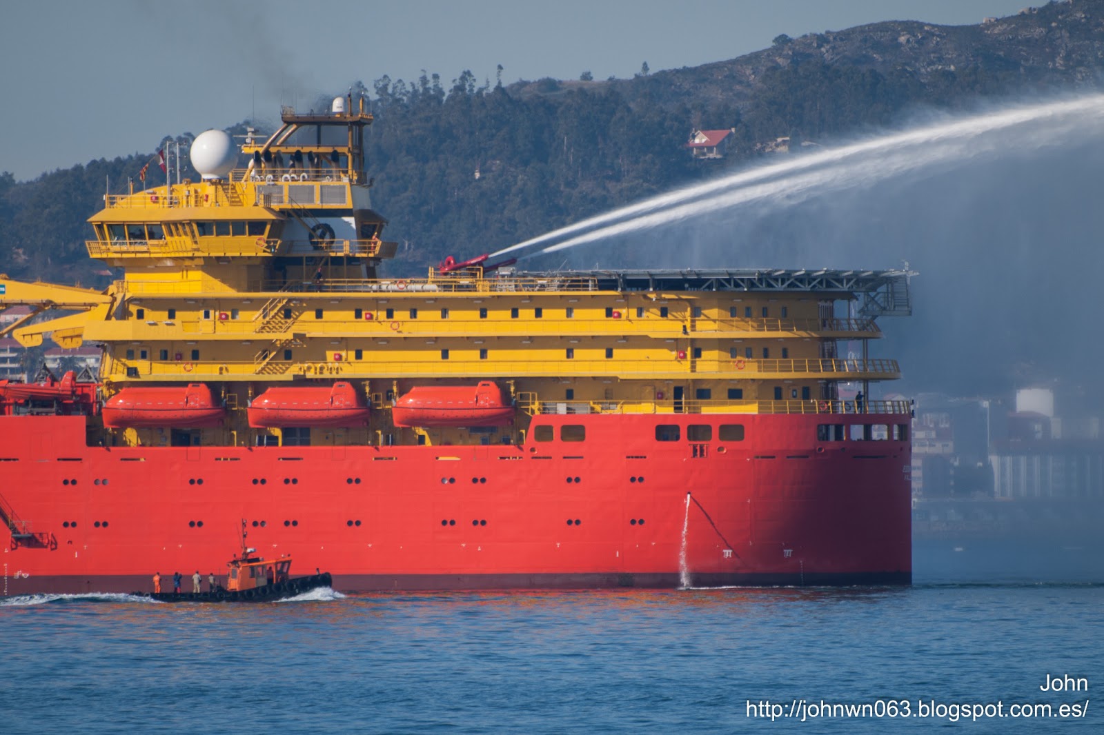 FOTOS DE BARCOS: EDDA FIDES