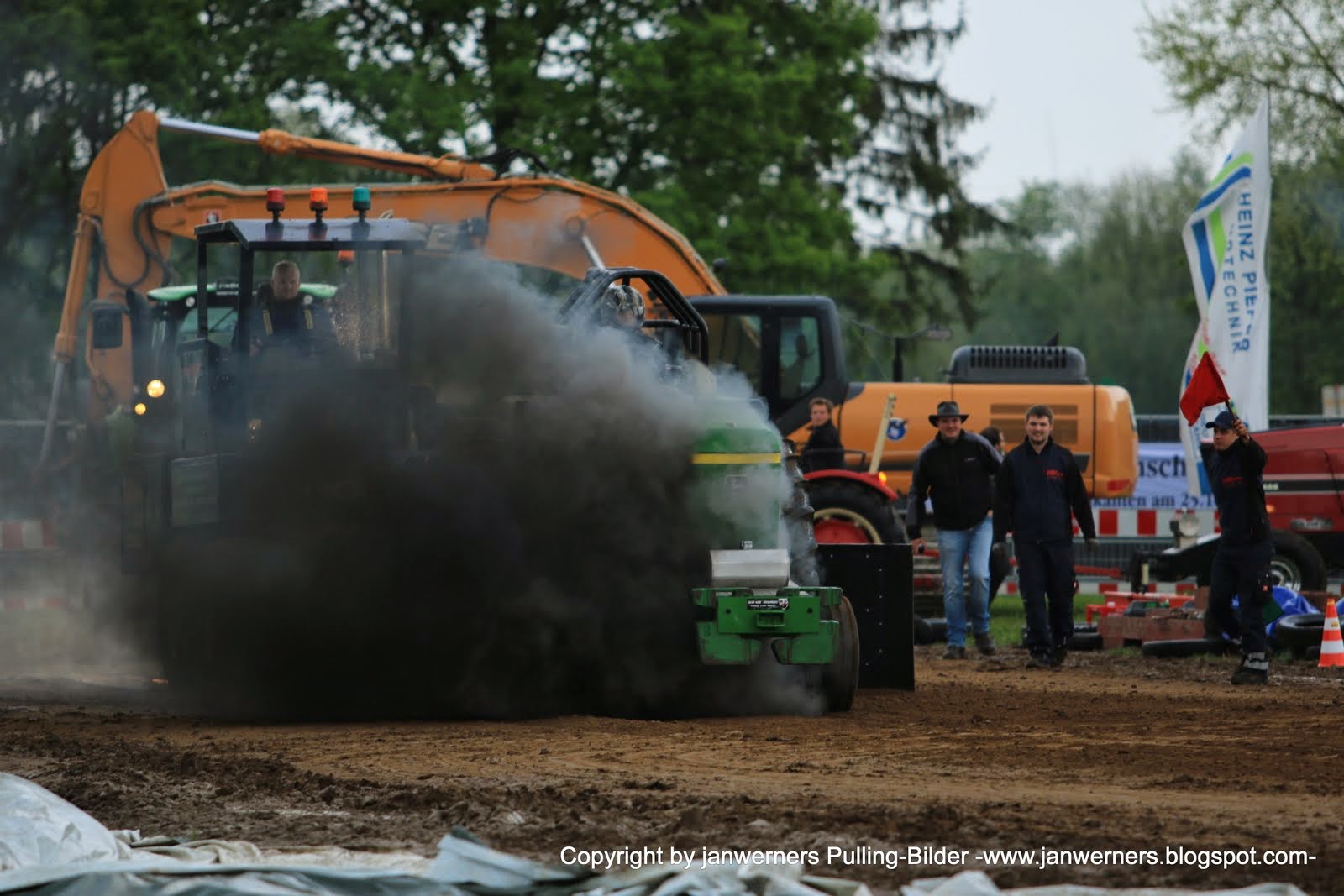 Evolution Pulling Team