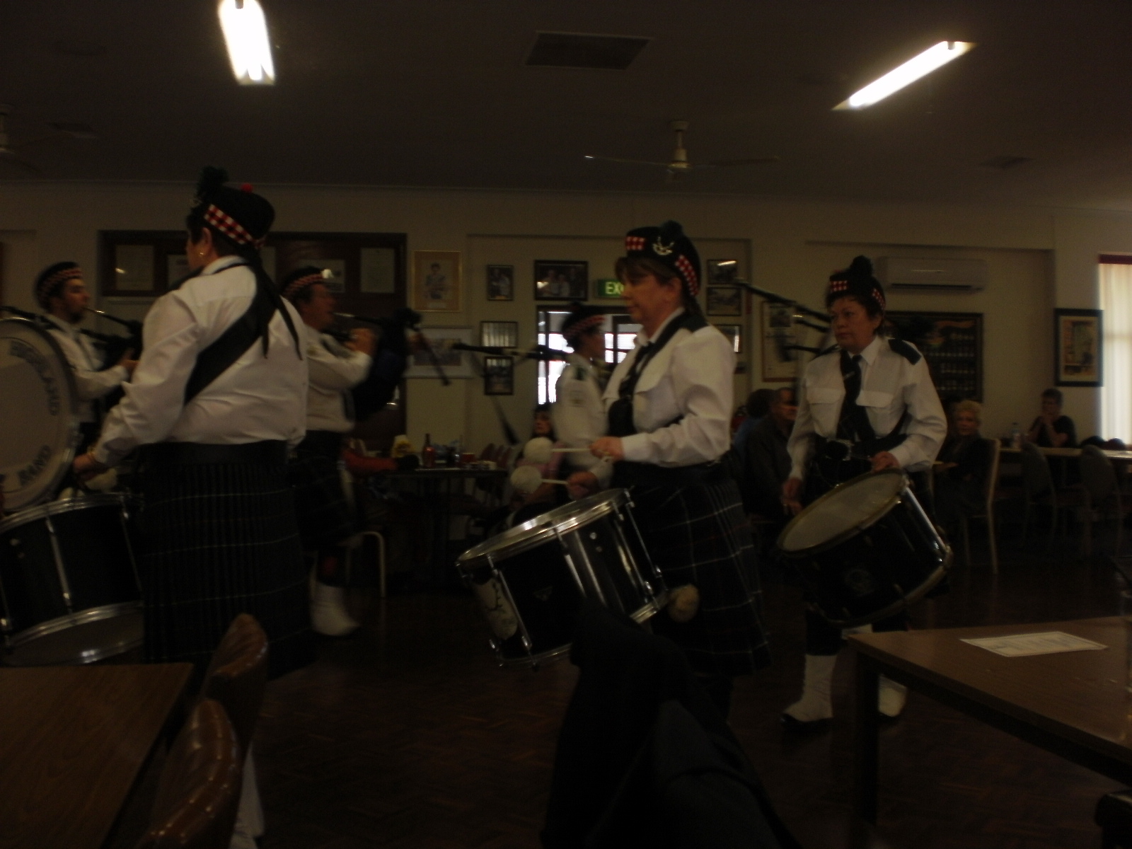 Adelaide Highland Pipe Band: Kilburn RSL May 2012 performance